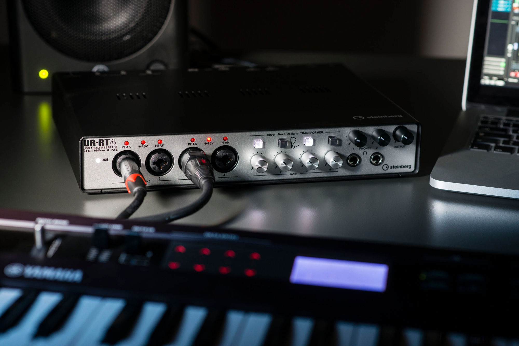 UR-RT4: Audio Interface with 4 RND Transformers | Steinberg