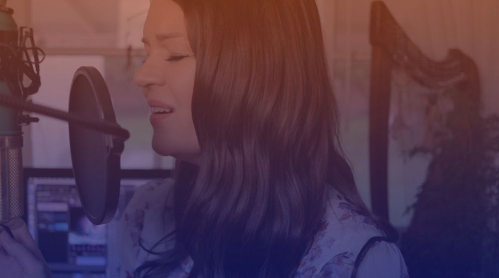 Mimi Page Light & Shadow: Solo Vocal Library | Steinberg