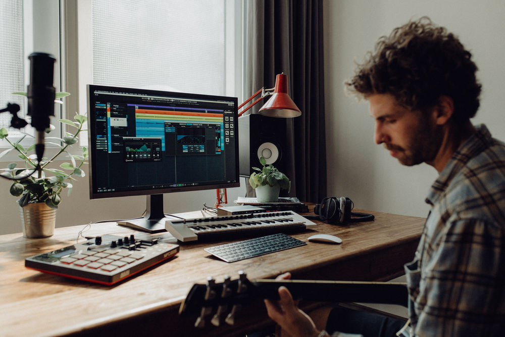 Education Discount on Steinberg Products | Steinberg