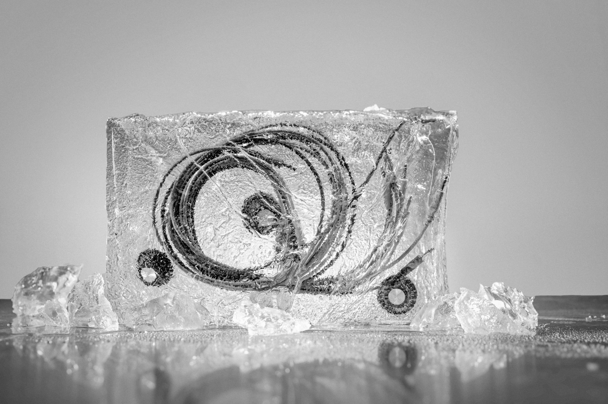 Materials – Metal & Ice | Steinberg | Steinberg