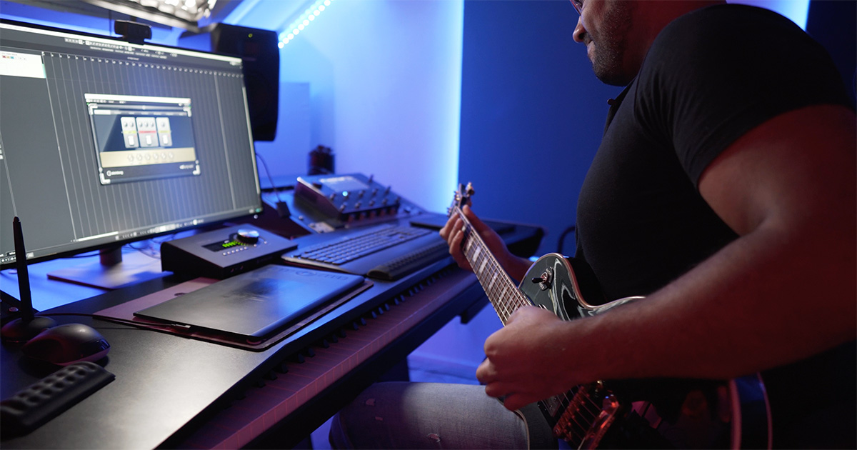 How to Create the Perfect Rock Guitar Lead Sound | Steinberg